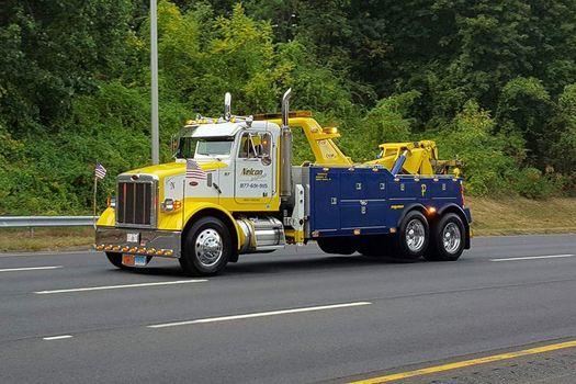 Heavy Duty Recovery in Plainville Connecticut - Nelcon Towing & Recovery